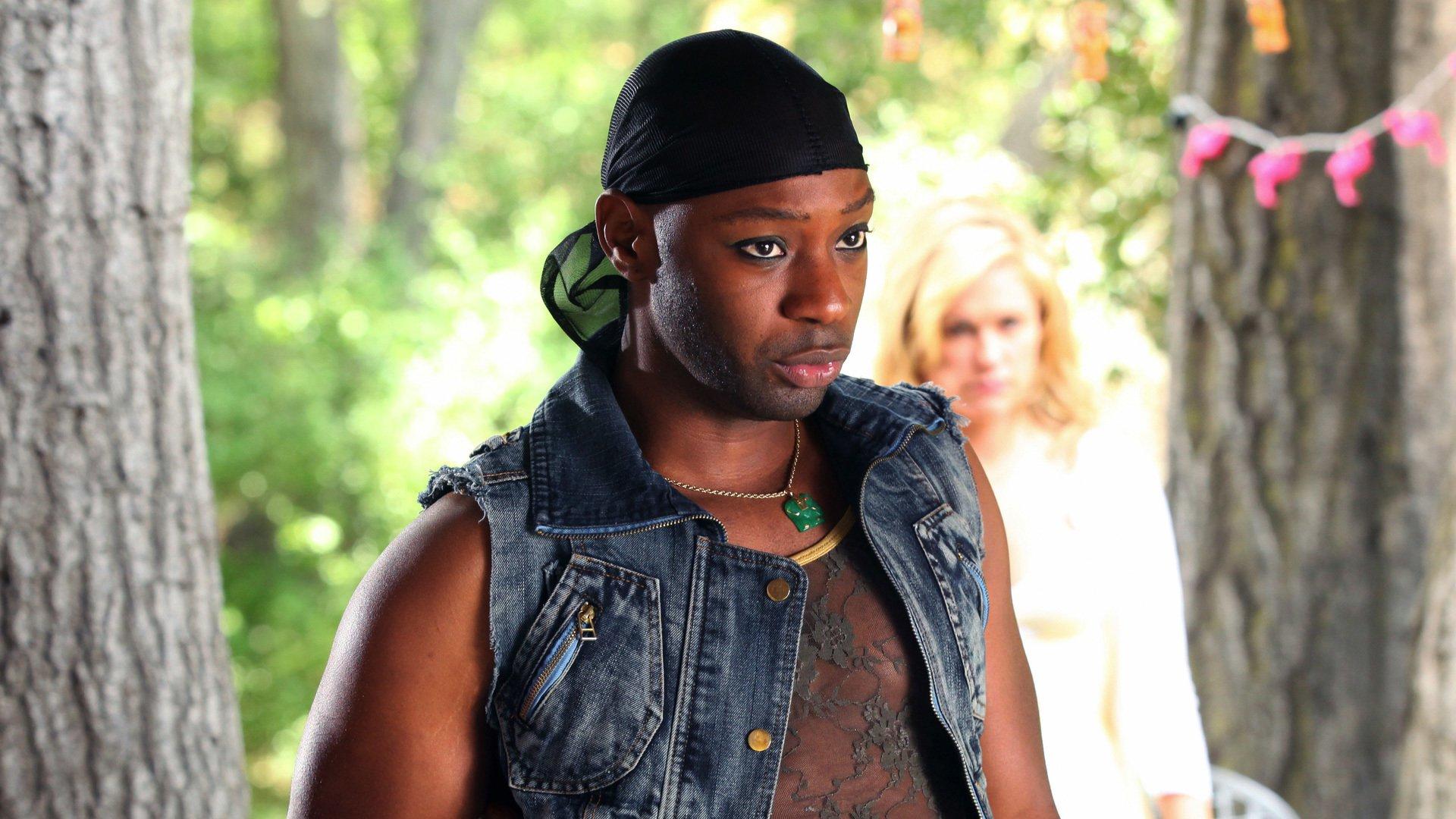True Blood (S02E11): Frenzy Summary - Season 2 Episode 11 Guide