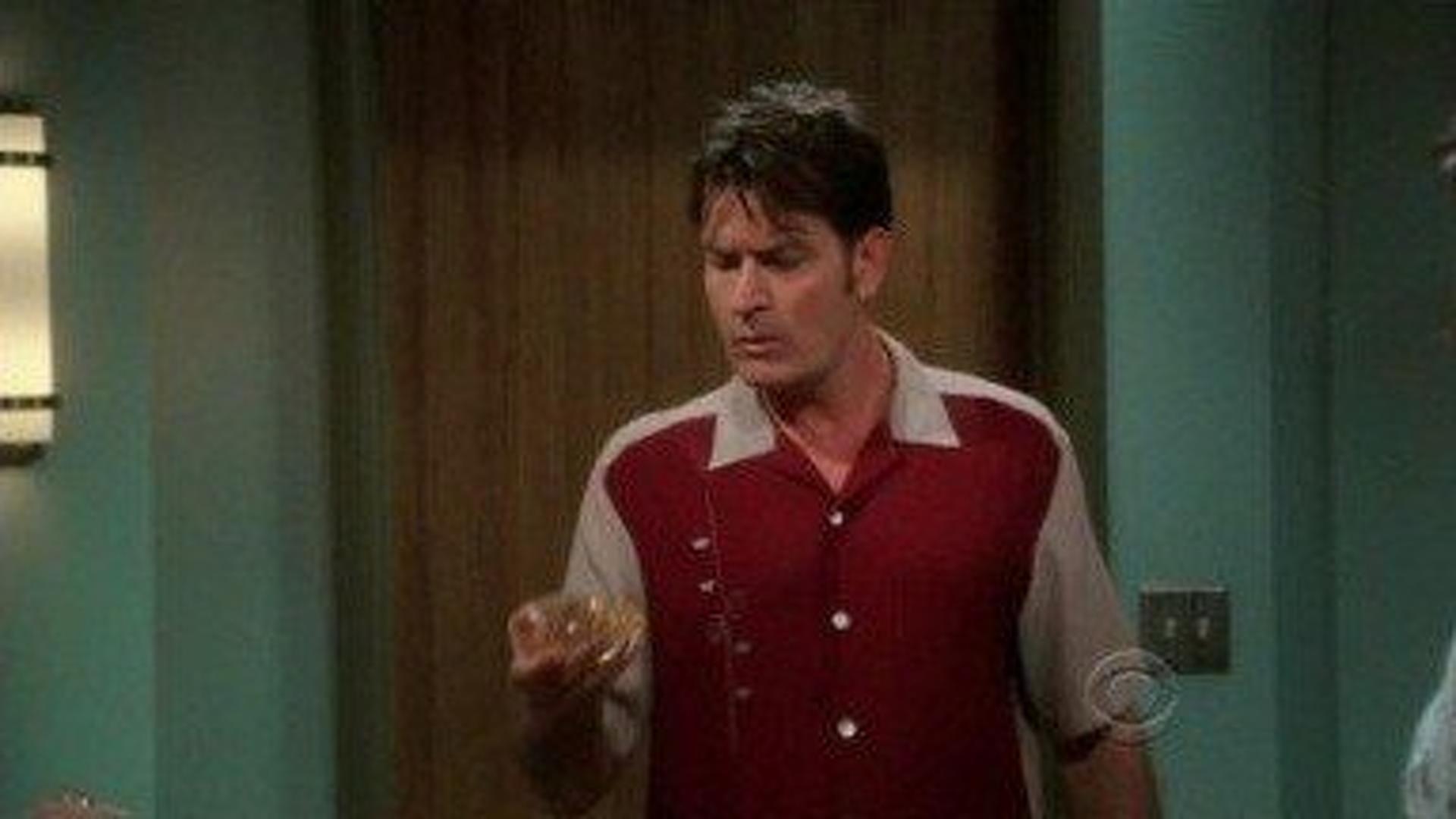 Two and a Half Men (S07E06): Give Me Your Thumb Summary - Season 7 ...