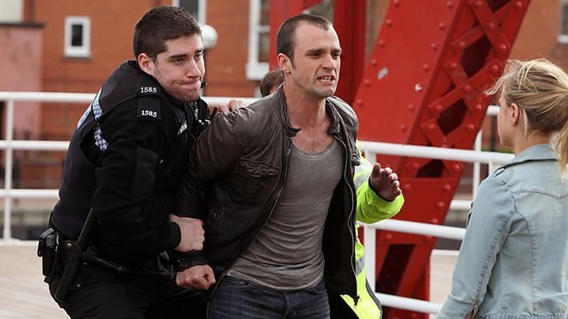 Waterloo Road (S06E17): Series 6, Episode 17 Summary - Season 6 Episode ...