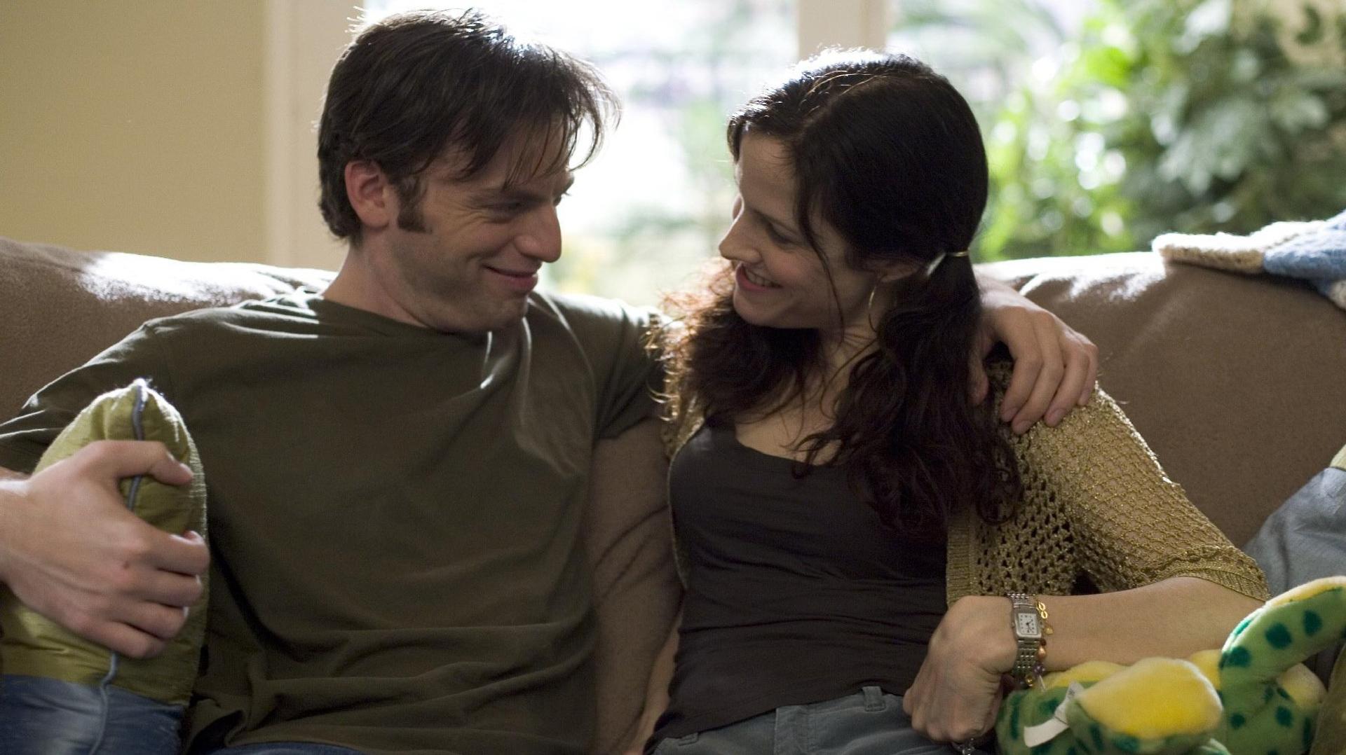 Weeds (S01E04): Fashion of the Christ Summary - Season 1 Episode 4 Guide