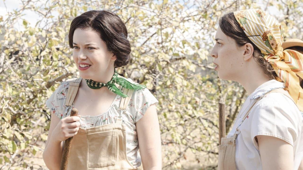 While the Men are Away (S01E06): Catch Him With His Panzers Down ...