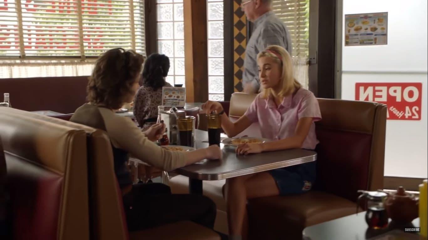 Young Sheldon (S02E16): A Loaf of Bread and a Grand Old Flag Summary ...